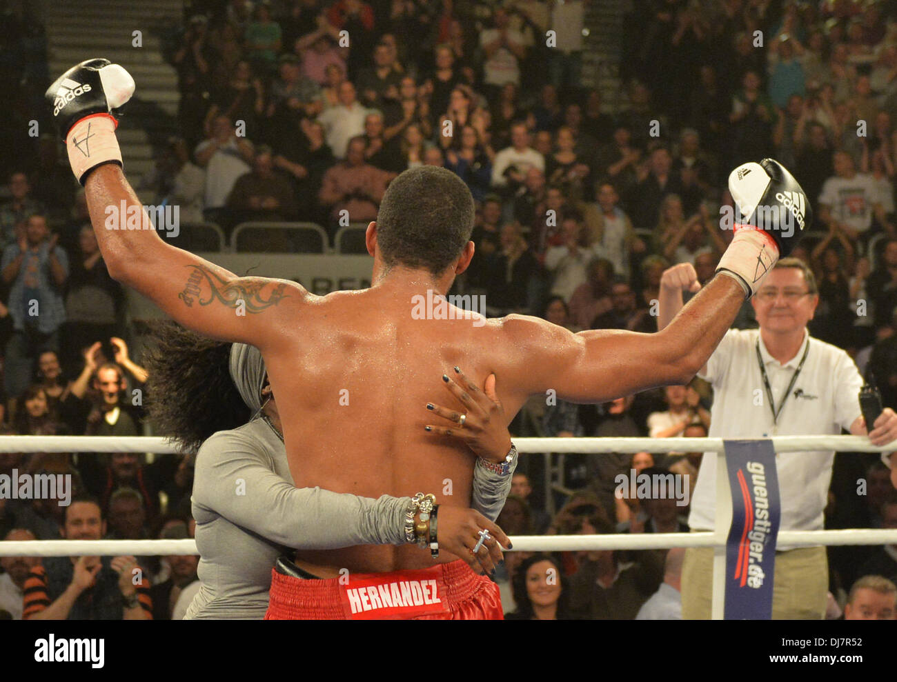Cuban boxer yoan pablo hernandez hi-res stock photography and images ...