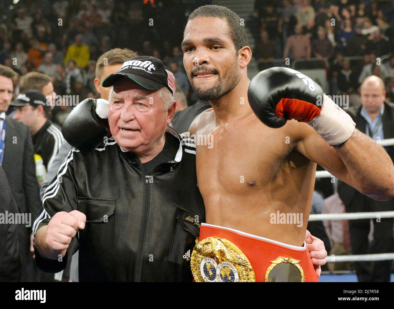 Boxer yoan pablo hi-res stock photography and images - Alamy