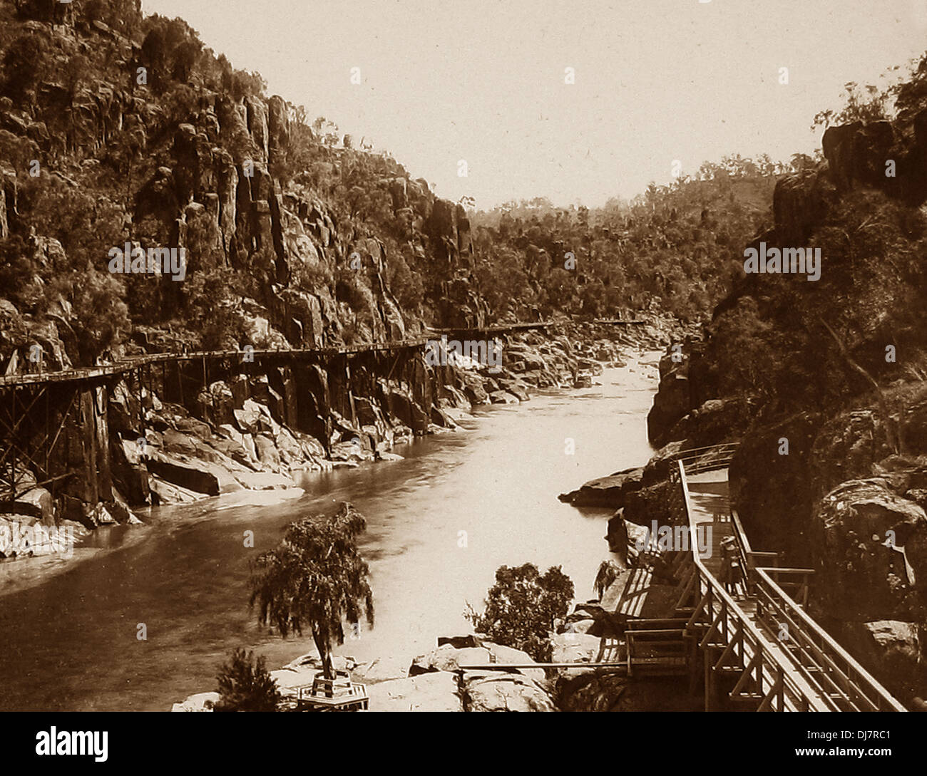 Tasmanian gorge hi-res stock photography and images - Alamy