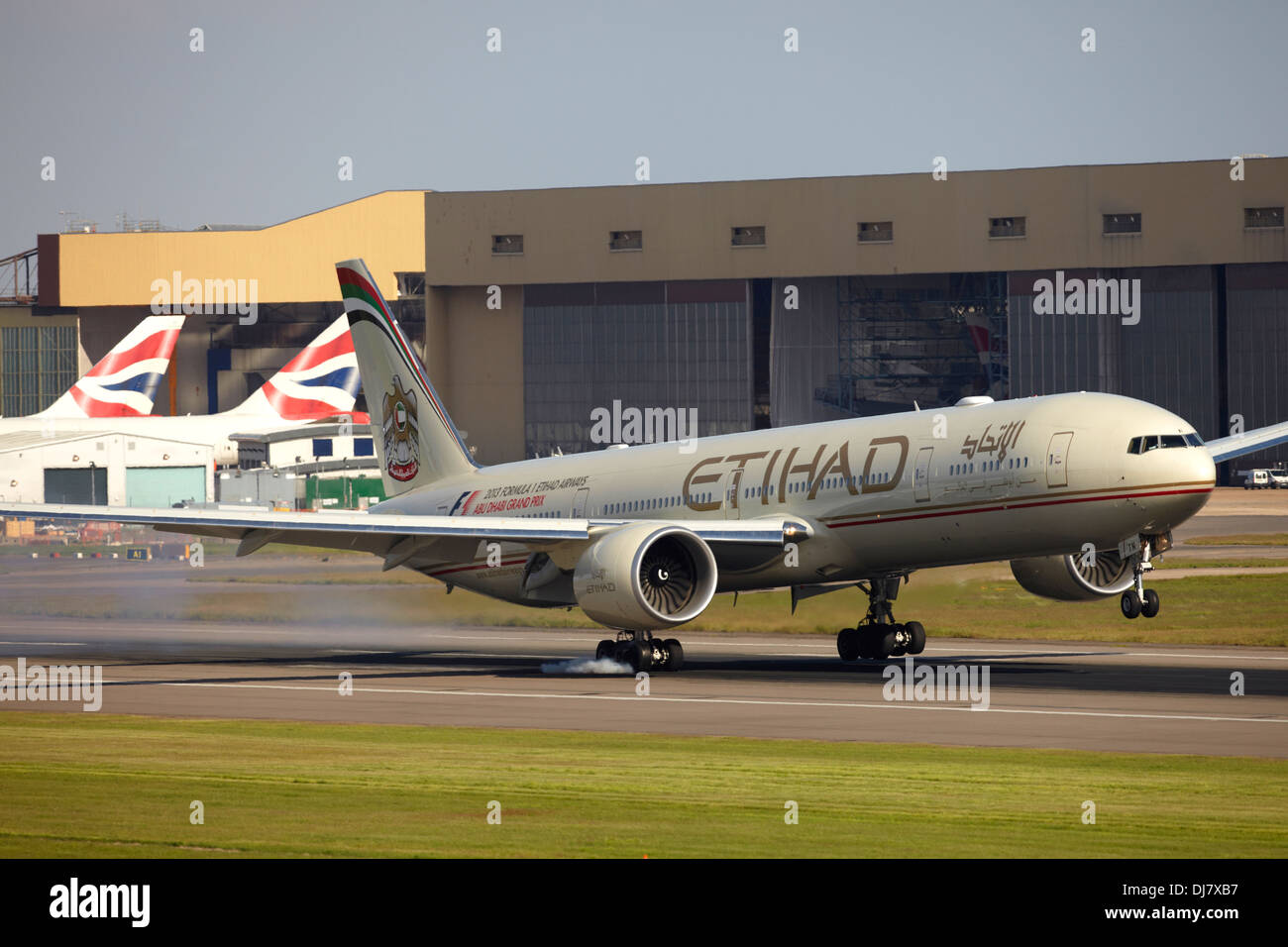 Etihad Boeing 777 landing at London Heathrow Airport Stock Photo - Alamy