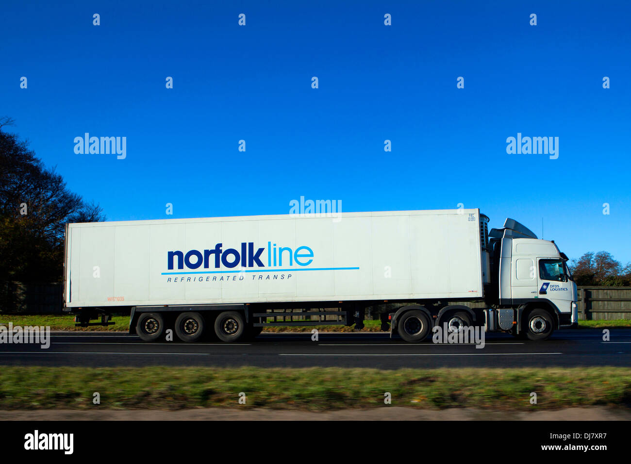 Lorry line hi-res stock photography and images - Alamy
