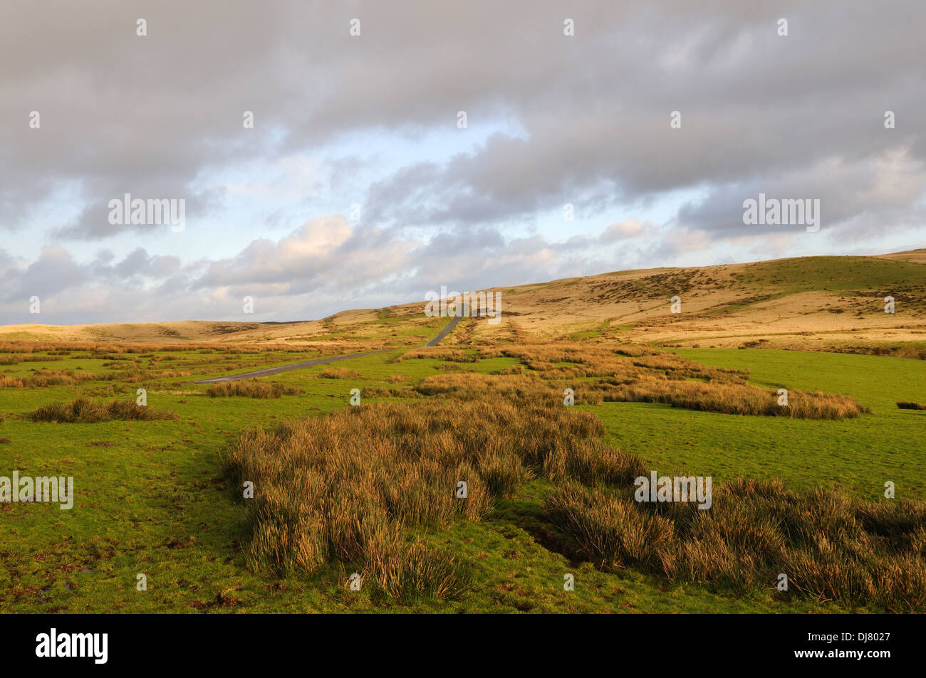 Llan hi-res stock photography and images - Alamy