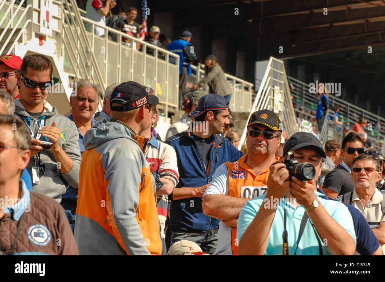 Crowd of spectators watching the Le Mans 24 hour race France Stock ...
