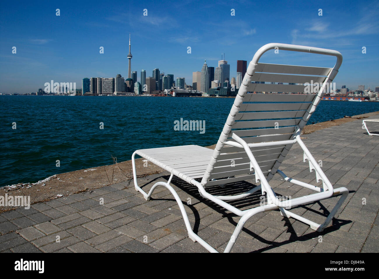 Terrace overlooking a lake hi-res stock photography and images - Alamy