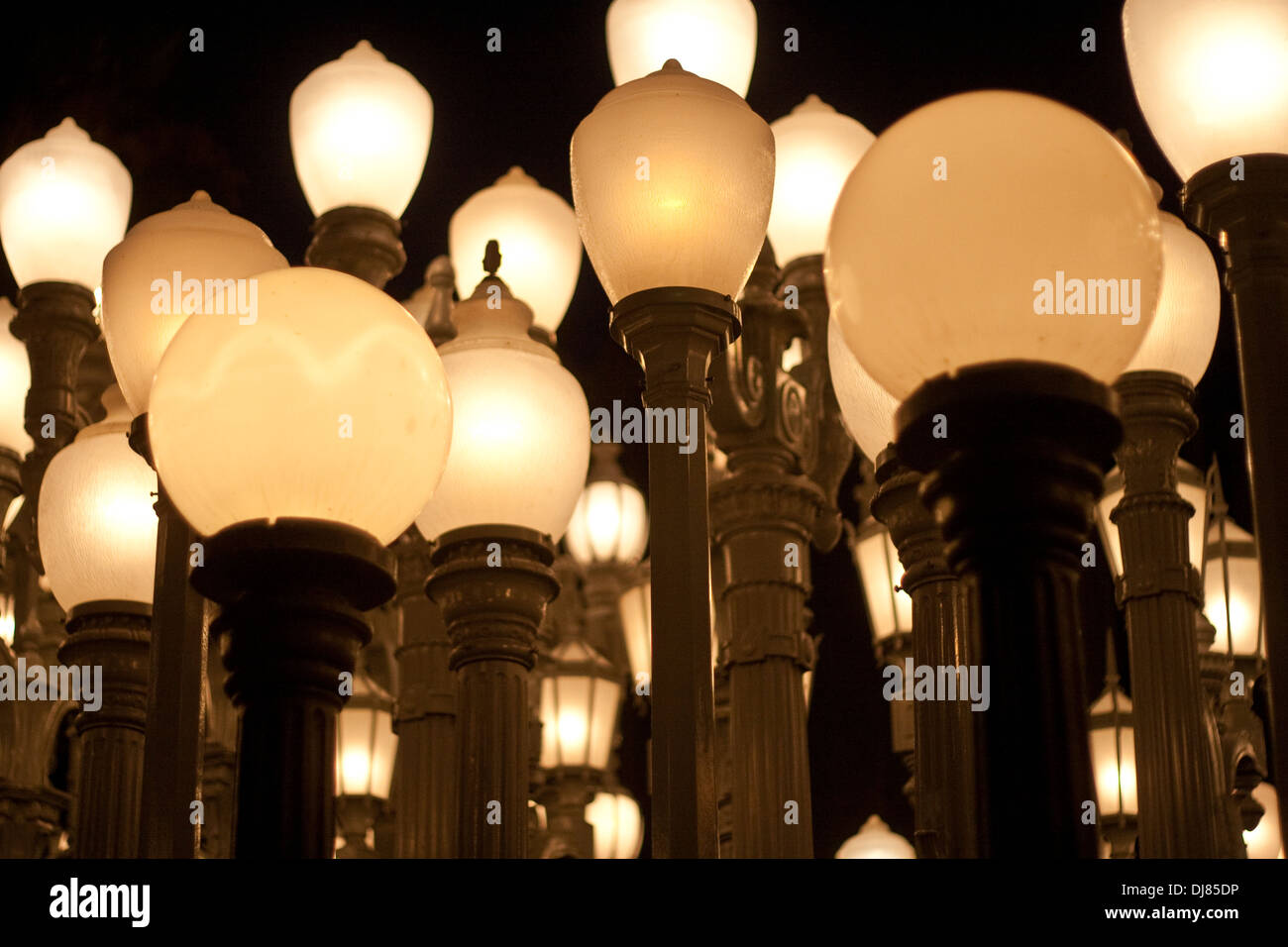 Urban Light Installation by Chris Burden at LACMA (Los Angeles County ...
