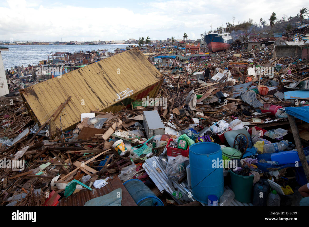 Typhoon yolanda hi-res stock photography and images - Alamy