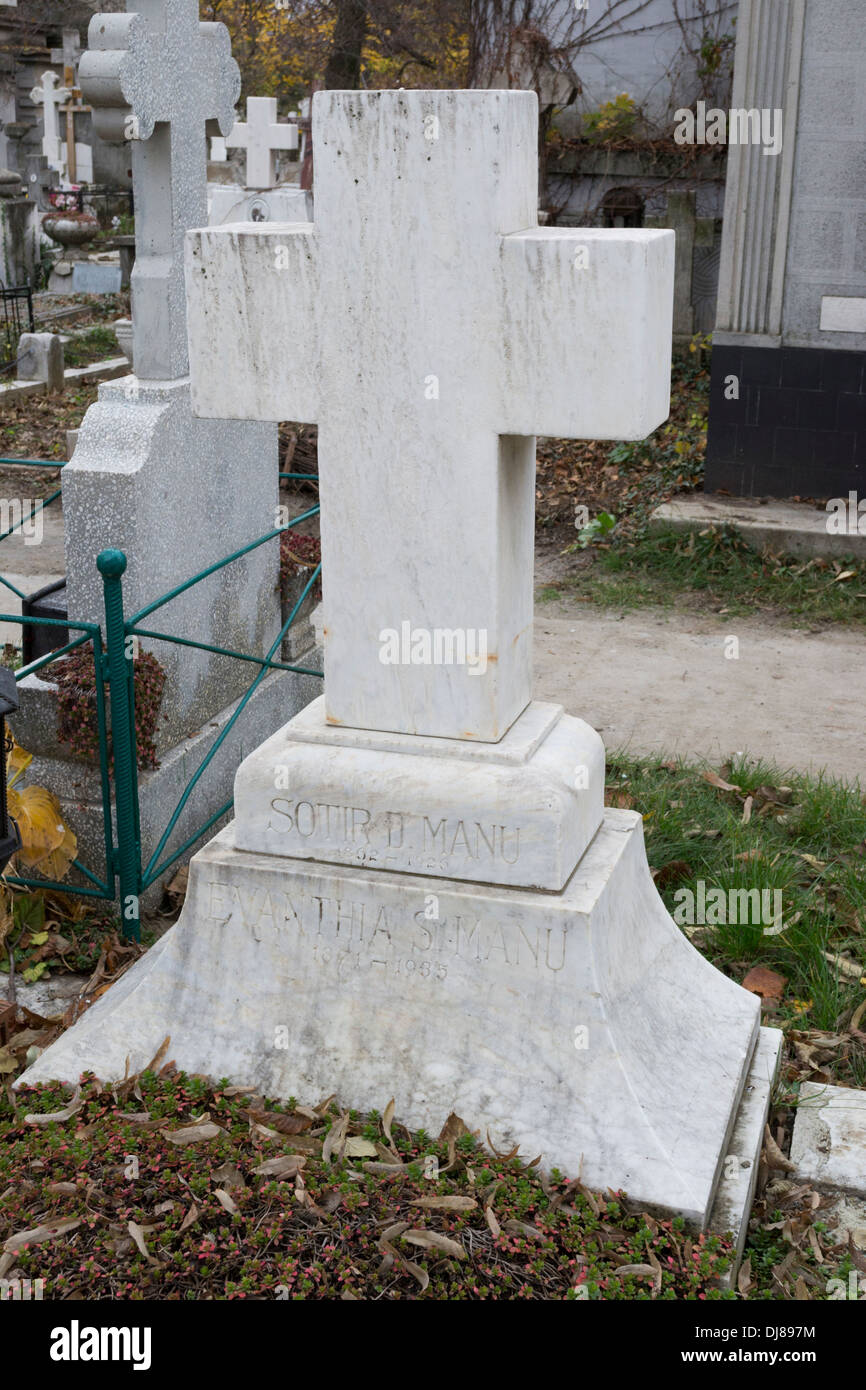 Tomb stone in Bellu Orthodox Cemetery, Bucharest, Romania Stock Photo ...