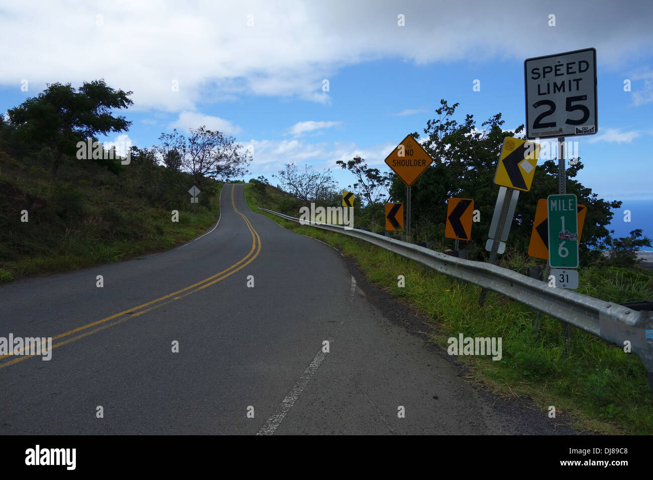 Signs hana highway hi-res stock photography and images - Alamy