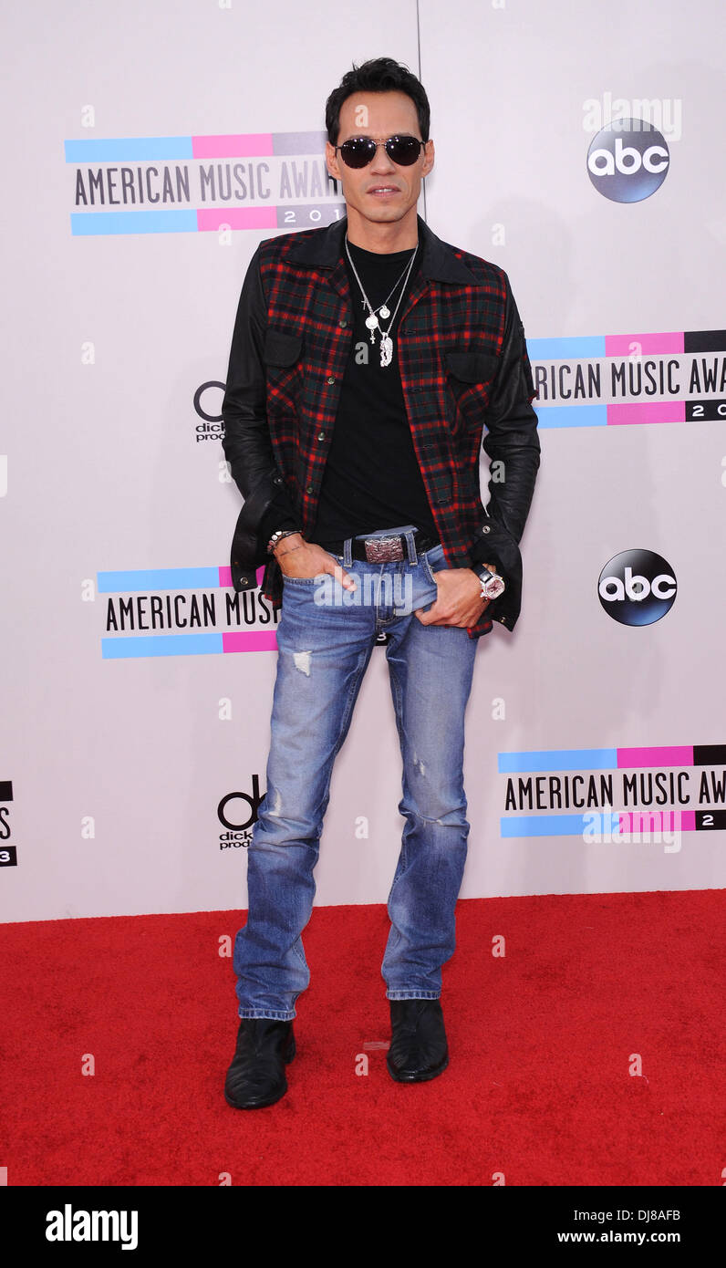 Los Angeles, California, USA. 24th Nov, 2013. Marc Anthony arrives for ...
