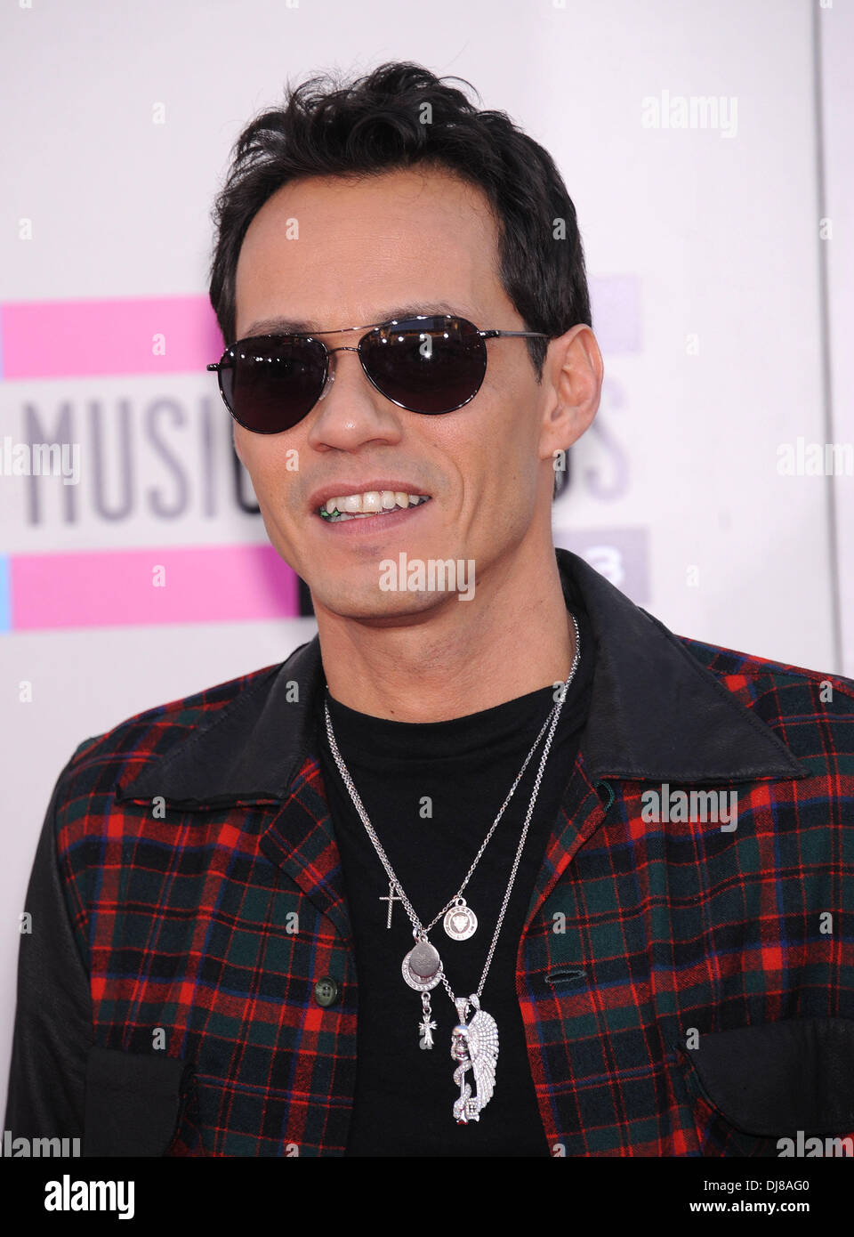 Los Angeles, California, USA. 24th Nov, 2013. Marc Anthony arrives for ...