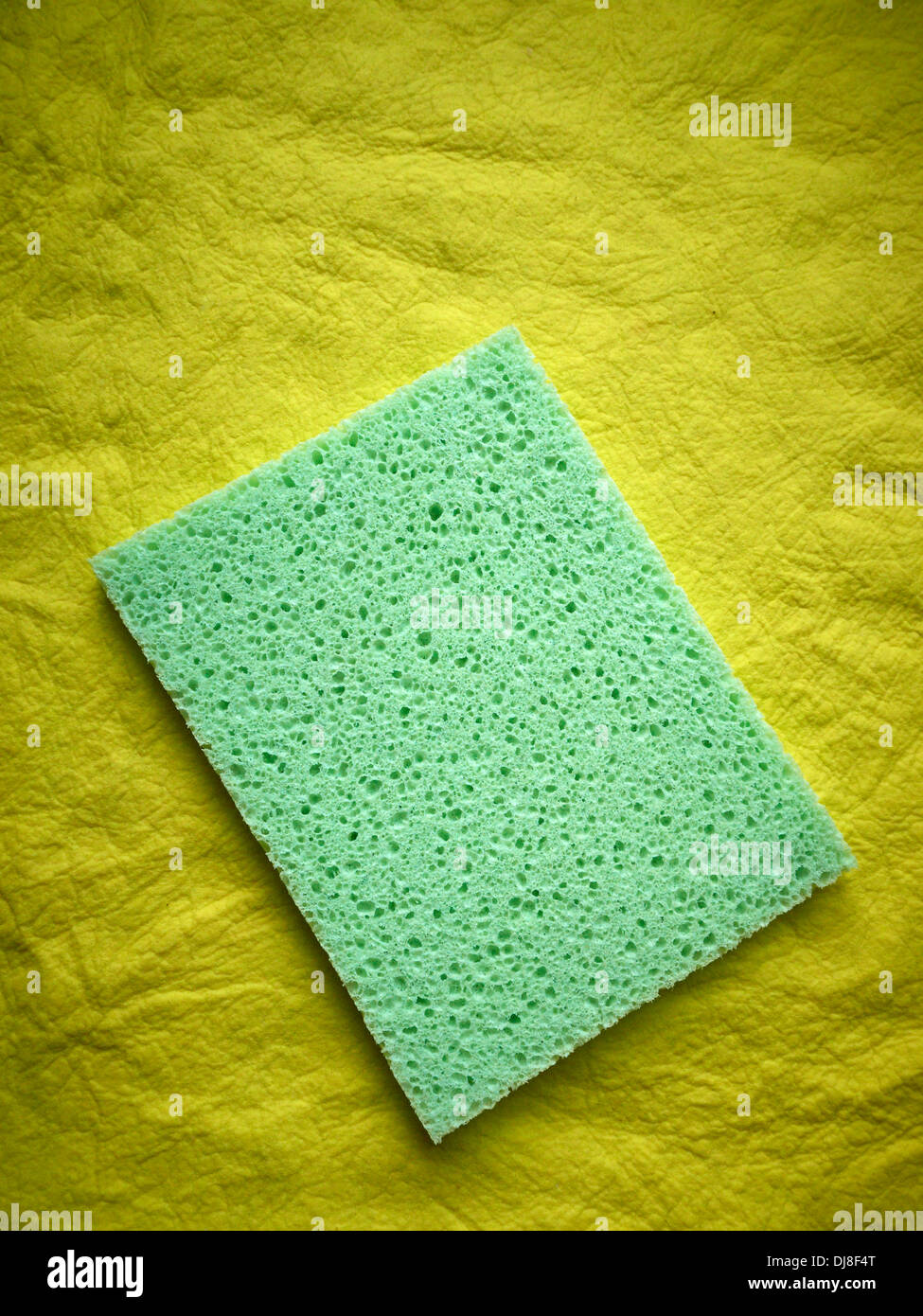 Sponge cloth hi-res stock photography and images - Alamy