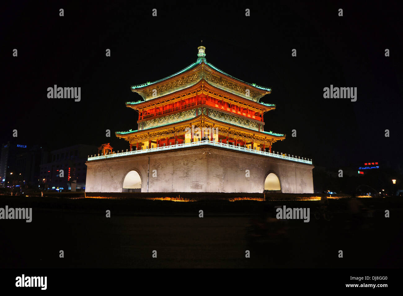 Xi'an Bell Tower by night, Xi'an, China Stock Photo - Alamy