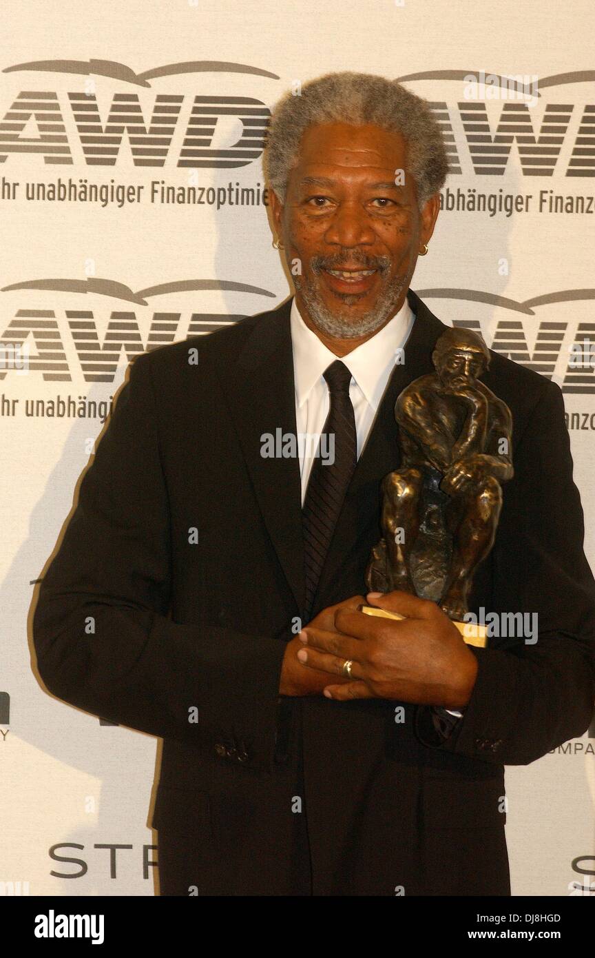 Morgan Freeman at the awarding cermeony of the World Awards 2003 in ...