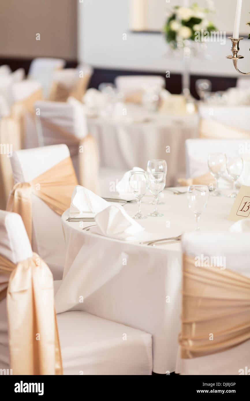 Wedding reception table layout hi-res stock photography and images - Alamy
