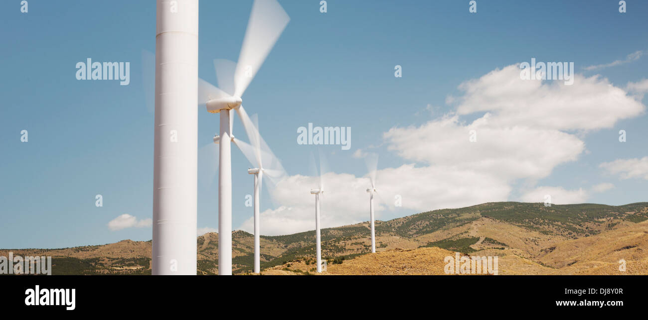 Spinning wind turbine hi-res stock photography and images - Alamy
