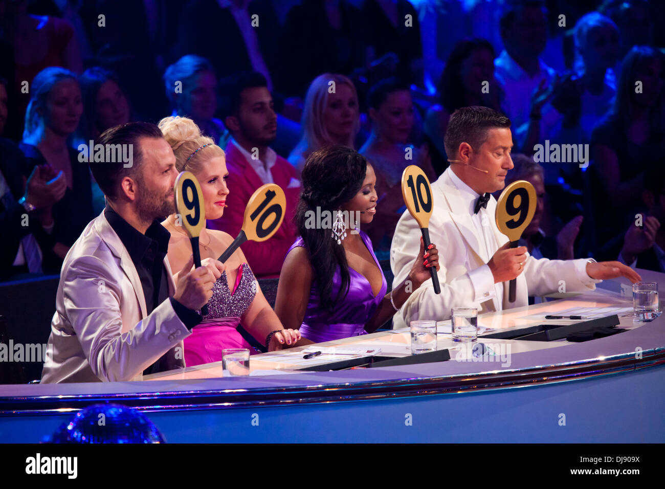 Roman Frieling, Maite Kelly, Motsi Mabuse and Joachim Llambi at the ...