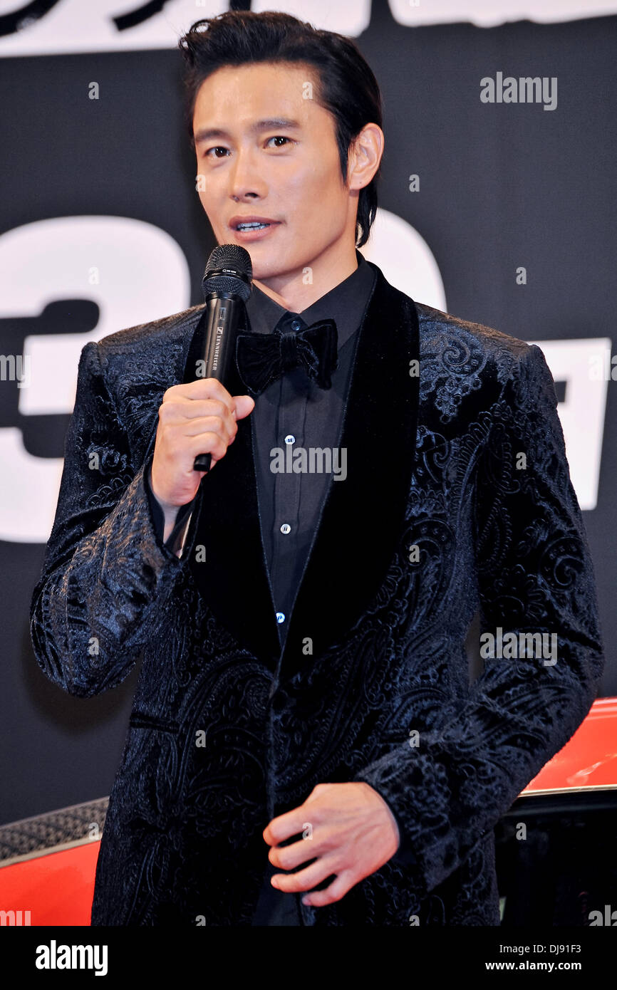 Byung hun lee hi-res stock photography and images - Alamy