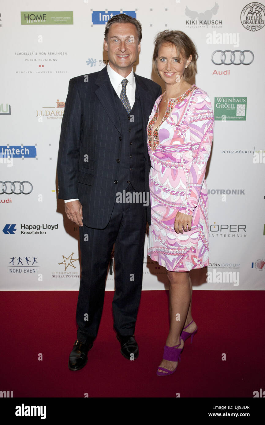Jan Peter Goedhart, Jonica Jahr-Goedhart at the charity gala "Das Herz ...