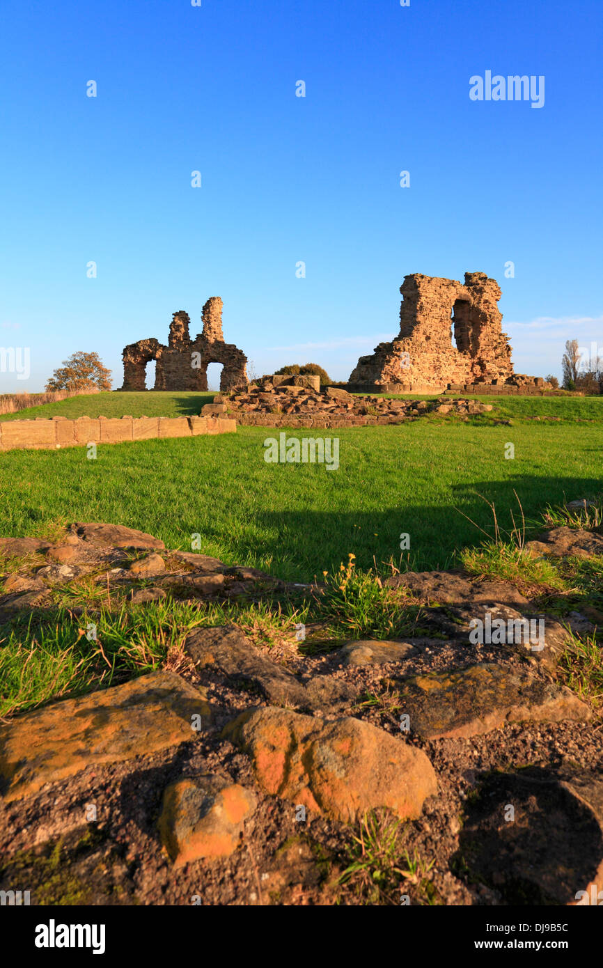 Wakefield castle hi-res stock photography and images - Alamy