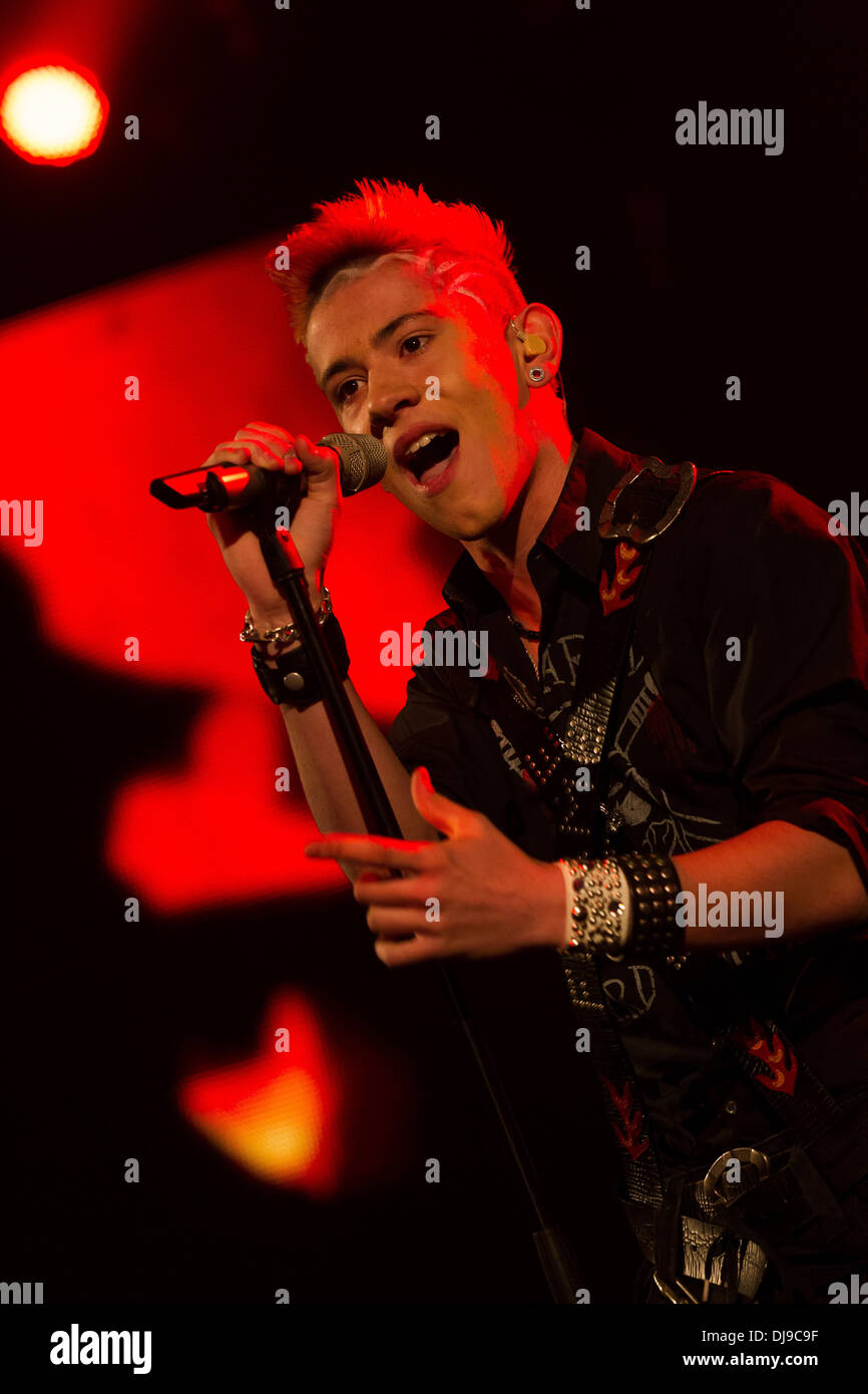 Daniele Negroni on German RTL TV show 'Deutschland sucht den Superstar ...