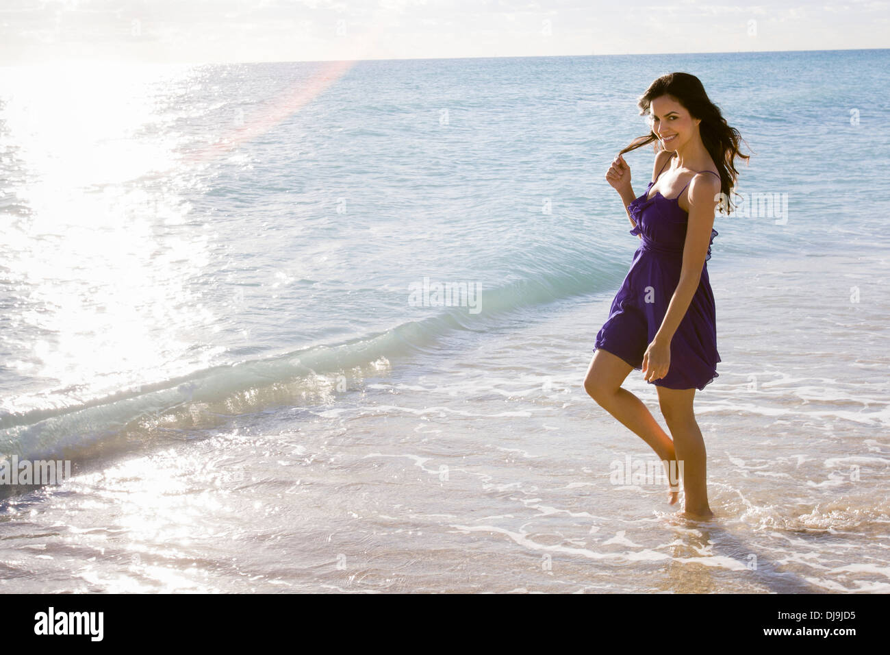 Women walking on beach in hi-res stock photography and images - Alamy