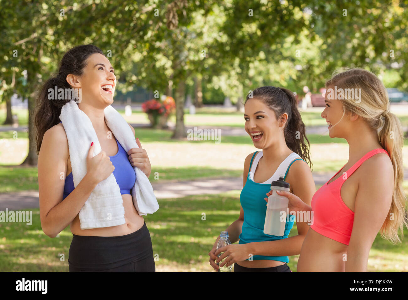 Three sporty friends hi-res stock photography and images - Alamy