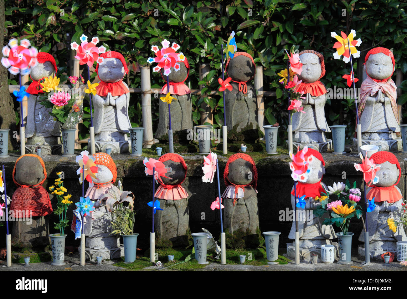 Japan, Tokyo, Zojoji Temple, Jizo statues Stock Photo - Alamy