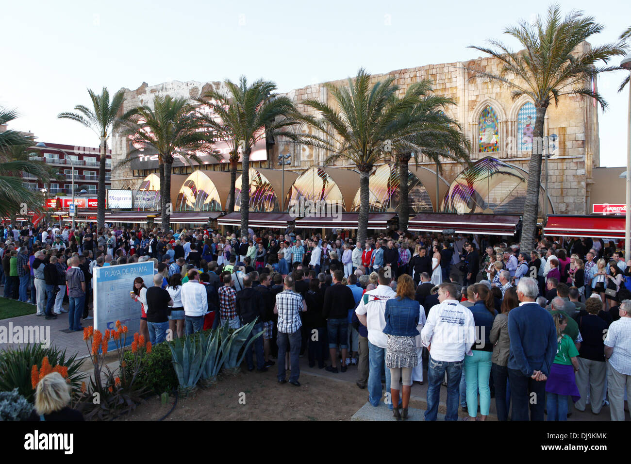 Mega park hi-res stock photography and images - Alamy