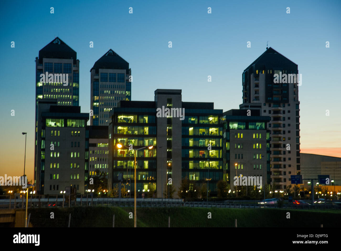 Torri bianche hi-res stock photography and images - Alamy