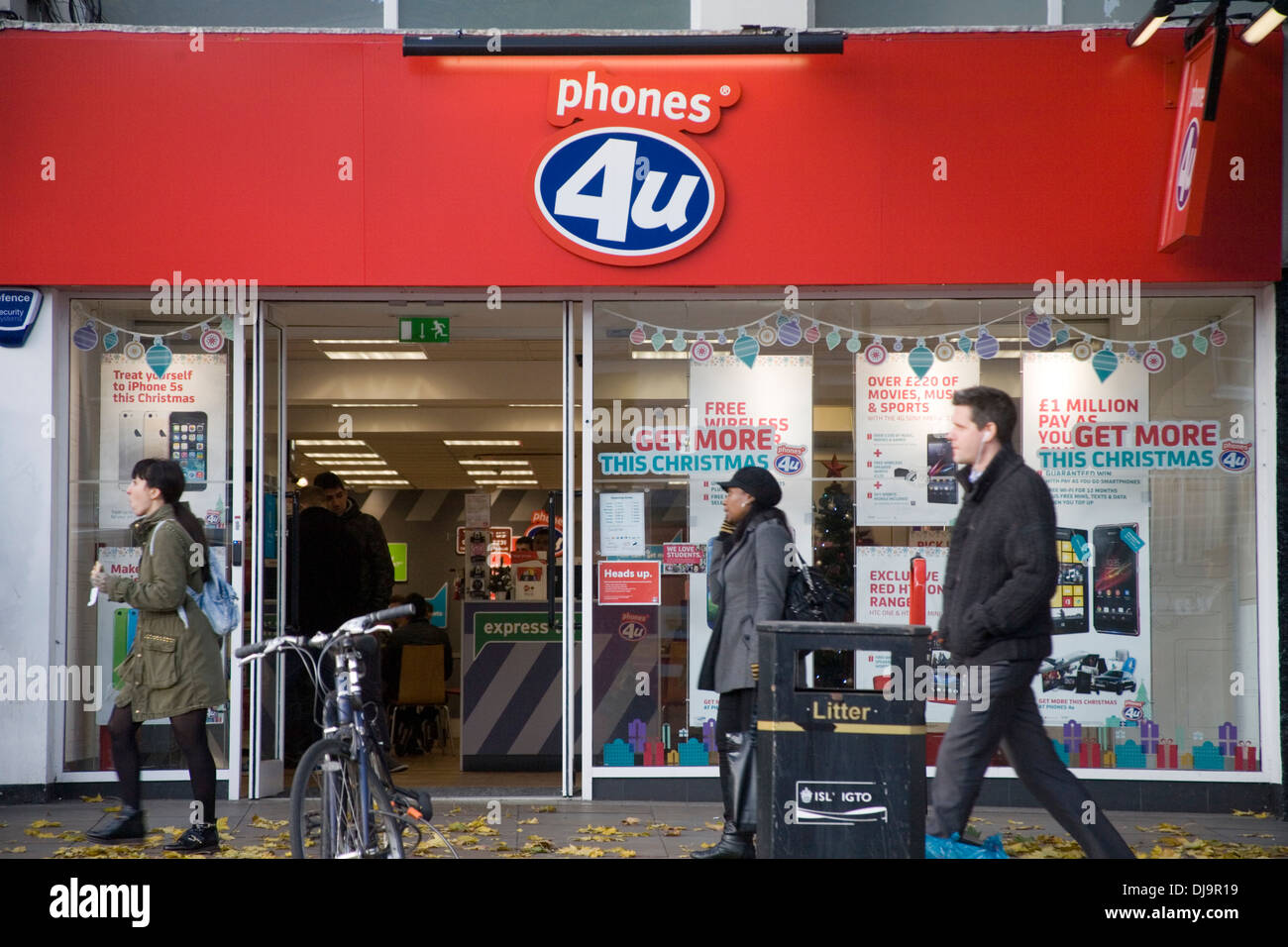 4 high street hi-res stock photography and images - Alamy