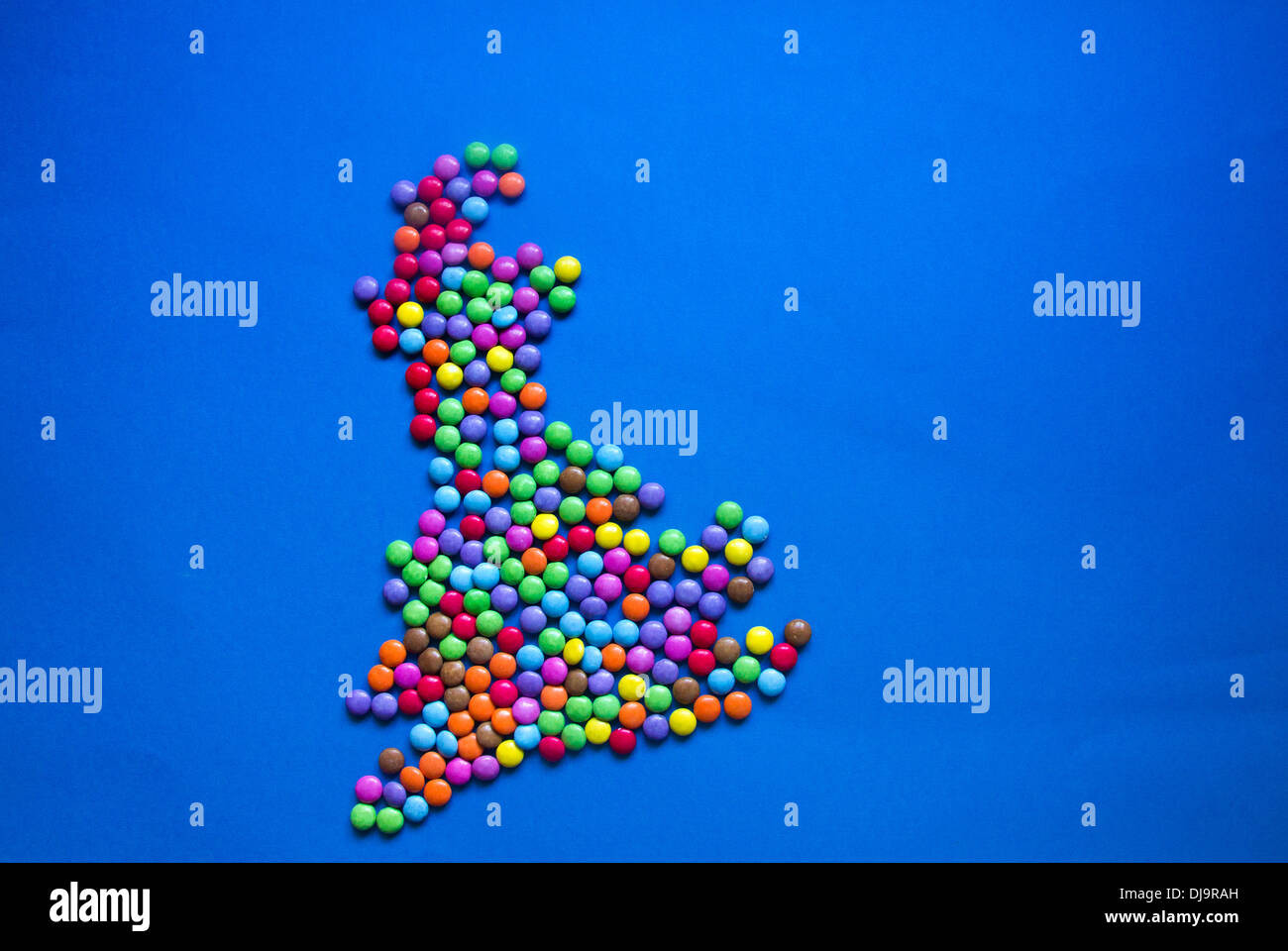 Smarties hi-res stock photography and images - Alamy