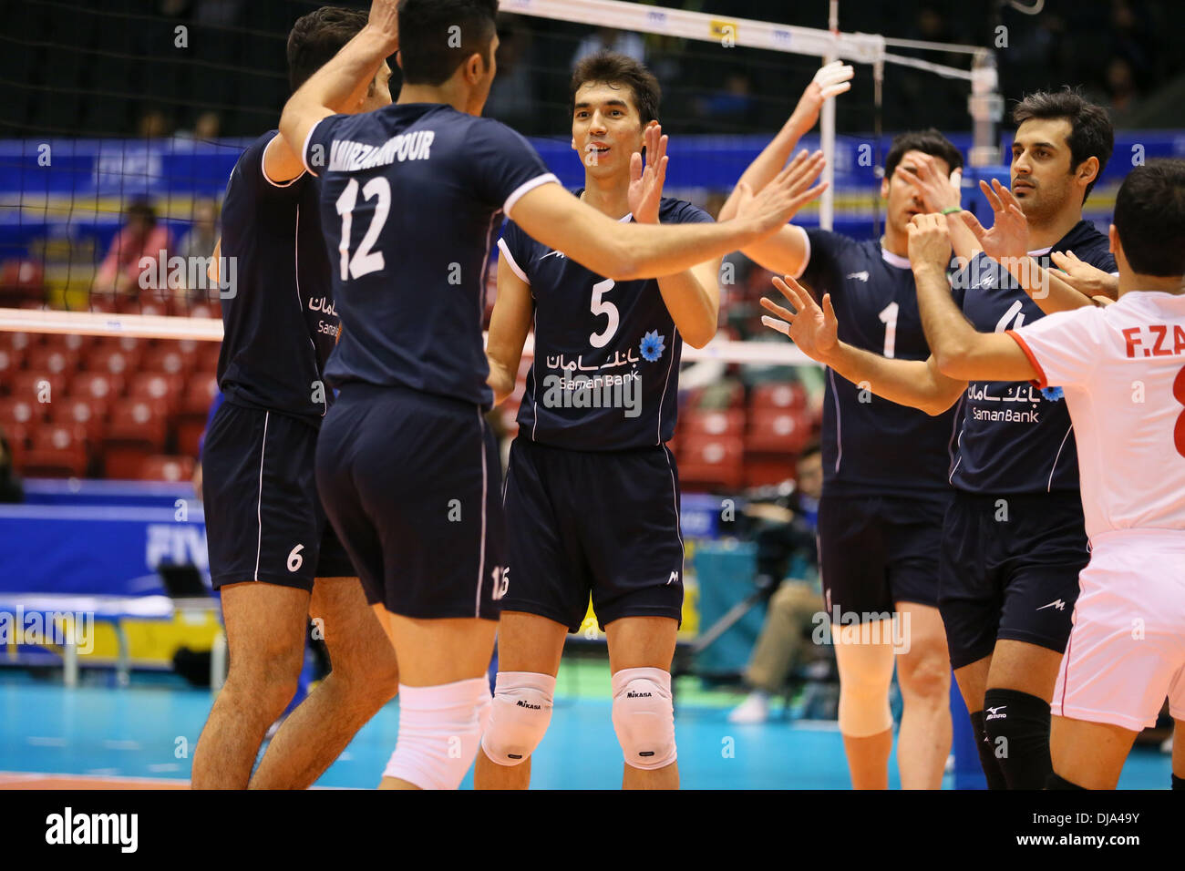 Tokyo Metropolitan Gymnasium, Tokyo, Japan. 22nd Nov, 2013. Iran team ...