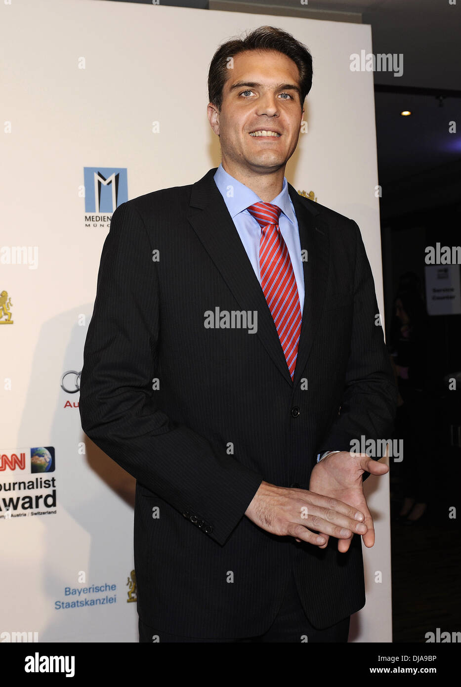 Frederik pleitgen cnn journalist award hi-res stock photography and ...