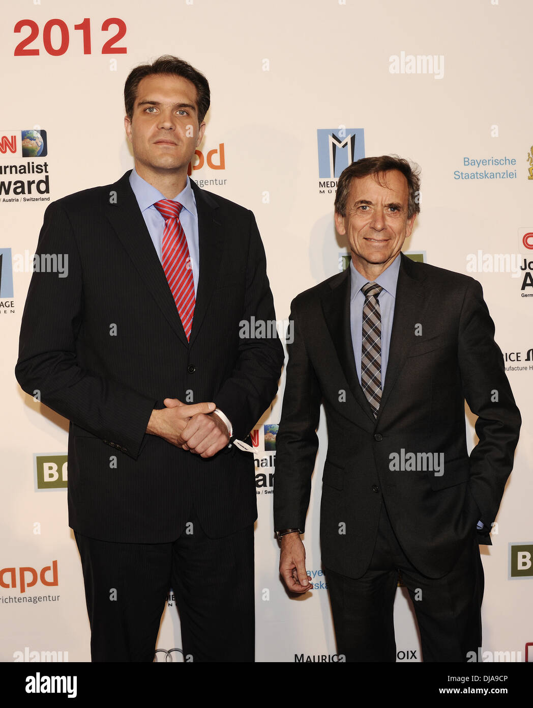 Frederik Pleitgen Cnn Journalist Award Stock Photos & Frederik Pleitgen ...