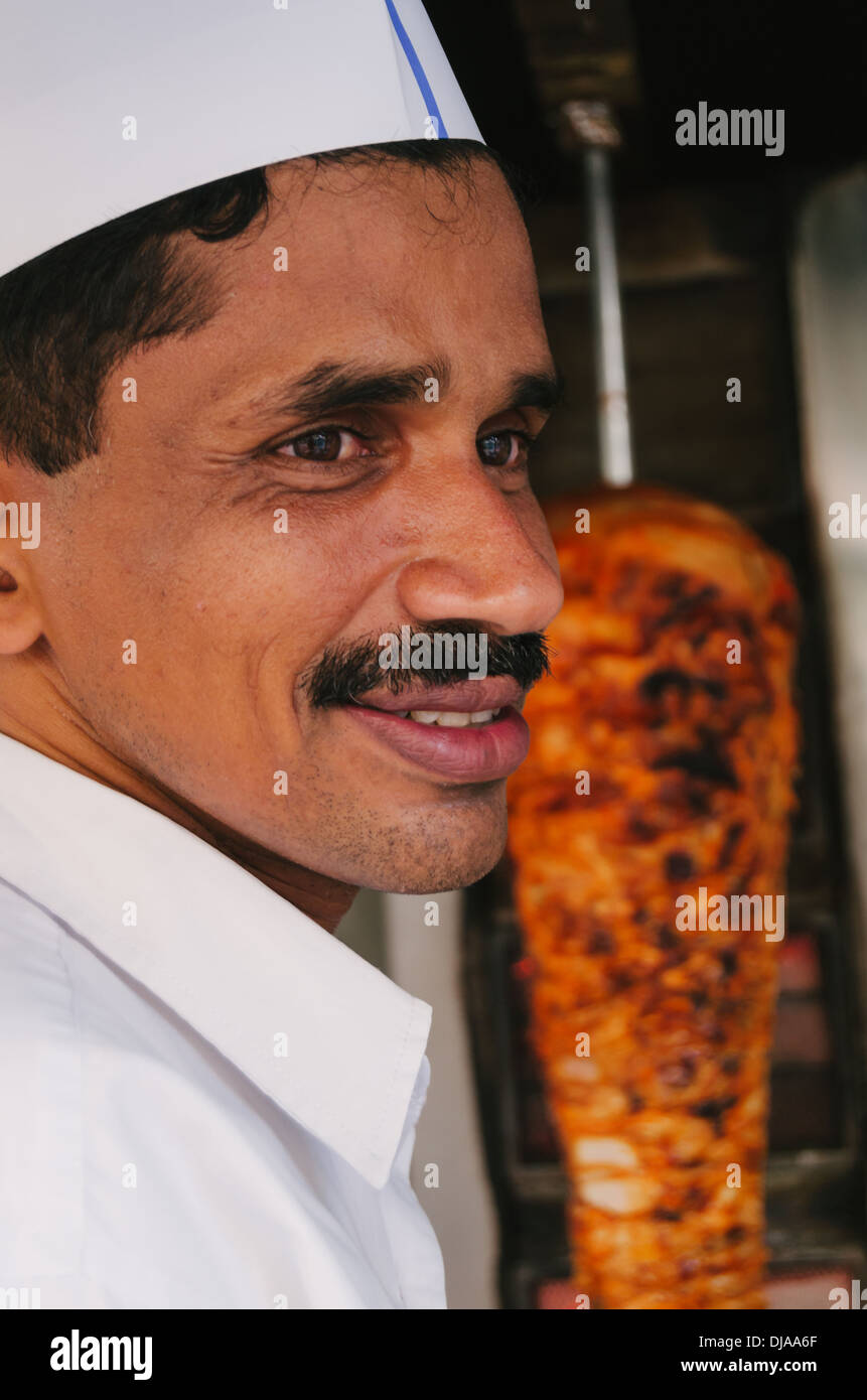 Kebab chef in Deira. Dubai, United Arab Emirates Stock Photo - Alamy