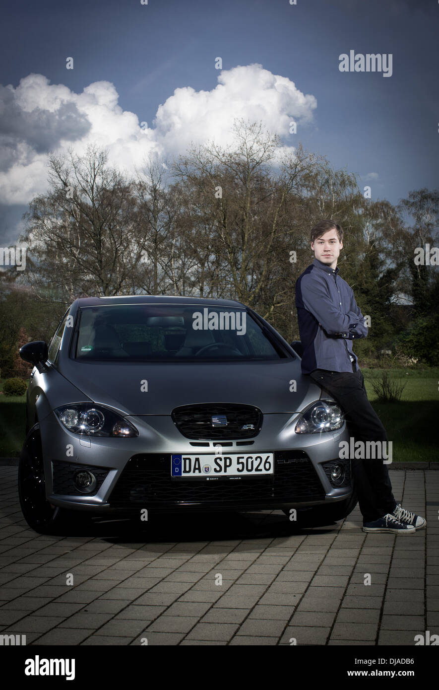 Seat brand ambassador David Kross posing outside Raj Mahal hotel with a ...