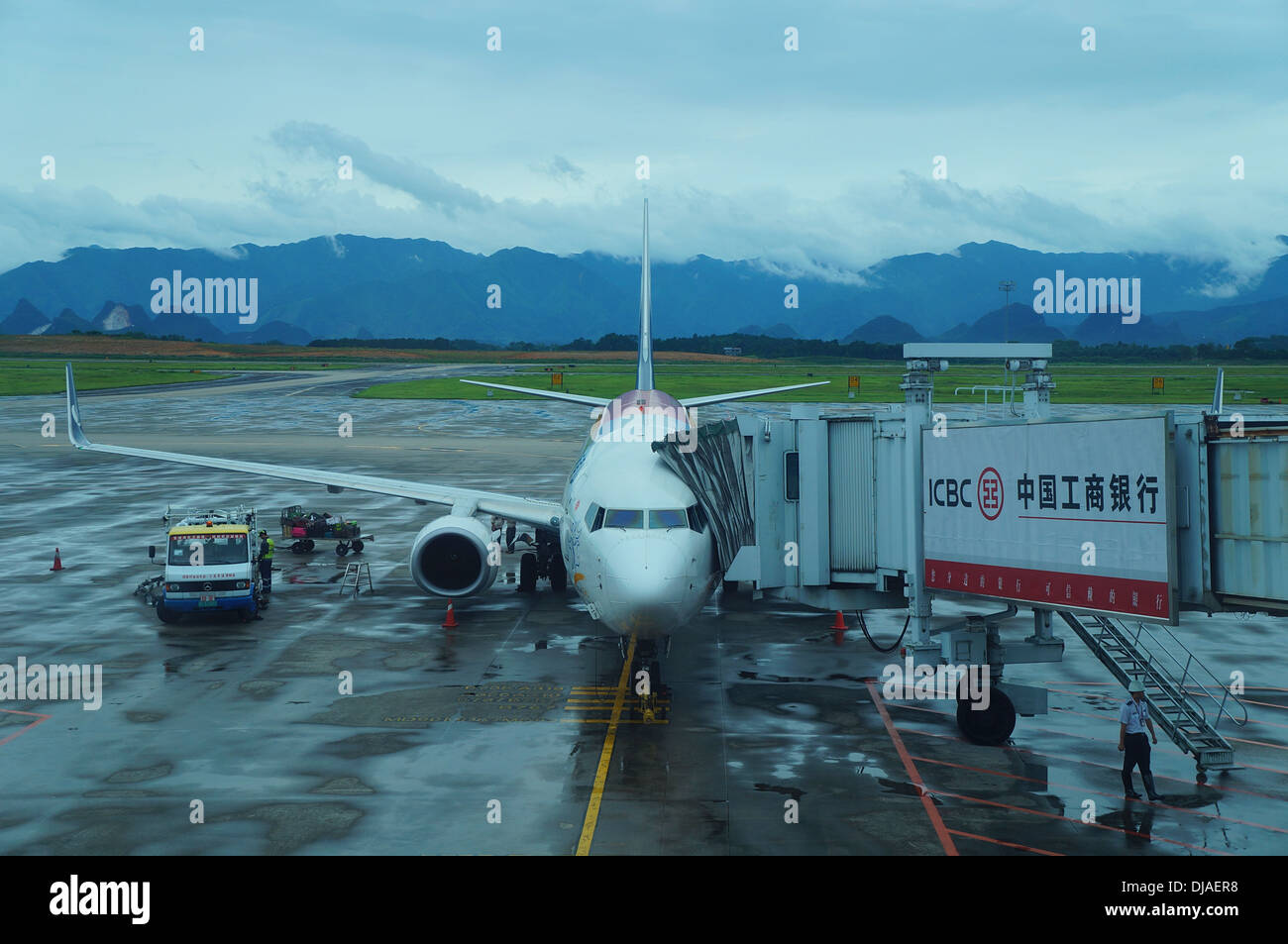 Aeroplane on the ground at Guilin Airport, China Stock Photo - Alamy