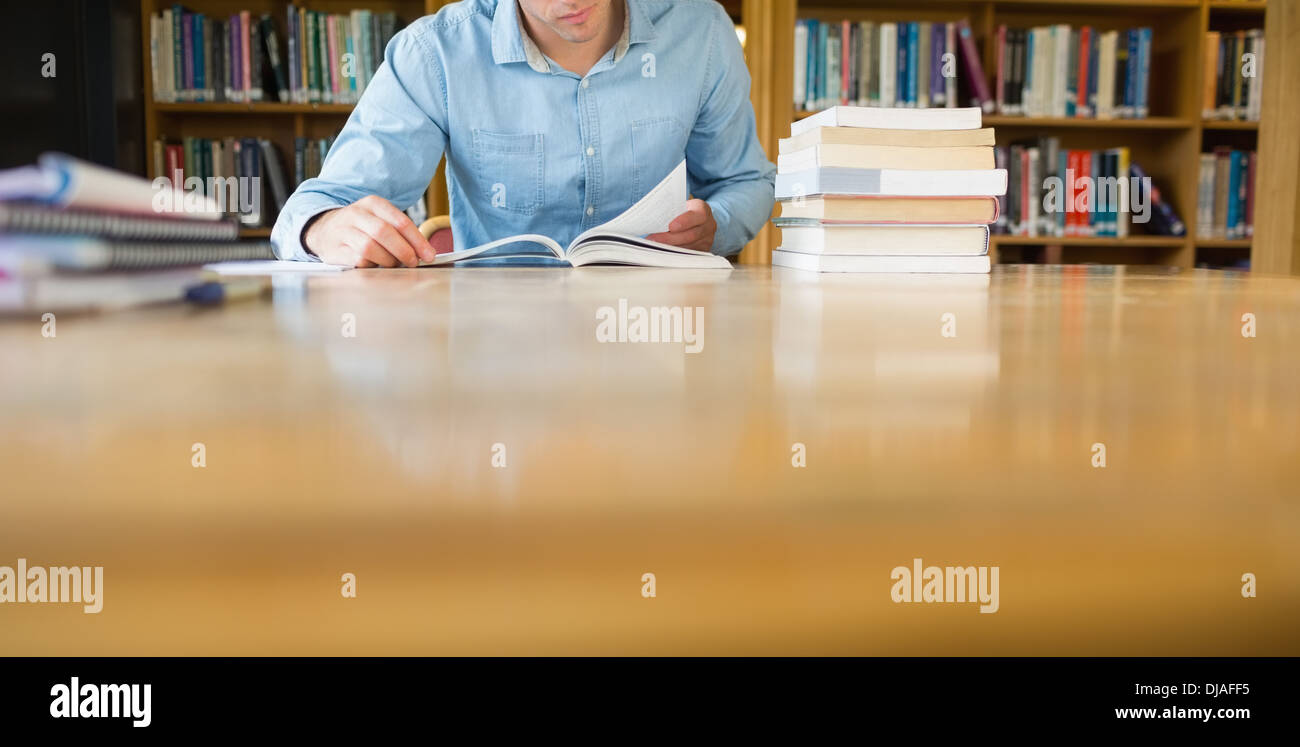 Adult section library hi-res stock photography and images - Alamy