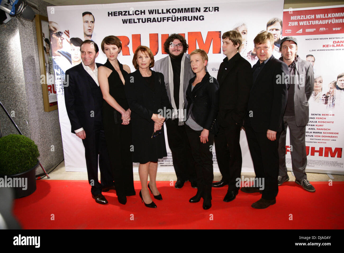 Stefan kurt julia koschwitz hi-res stock photography and images - Alamy