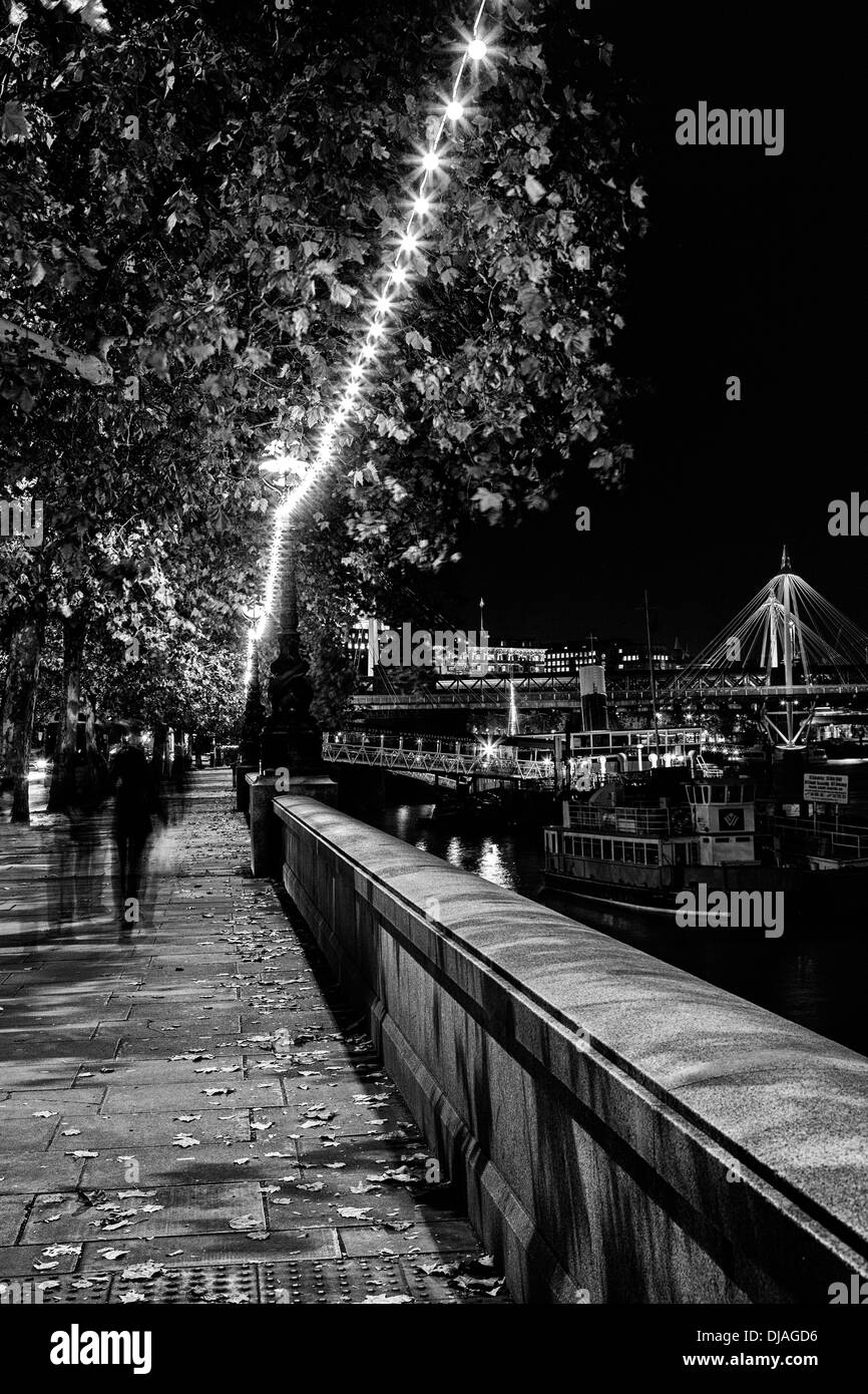 Victoria Embankment at Night Stock Photo - Alamy