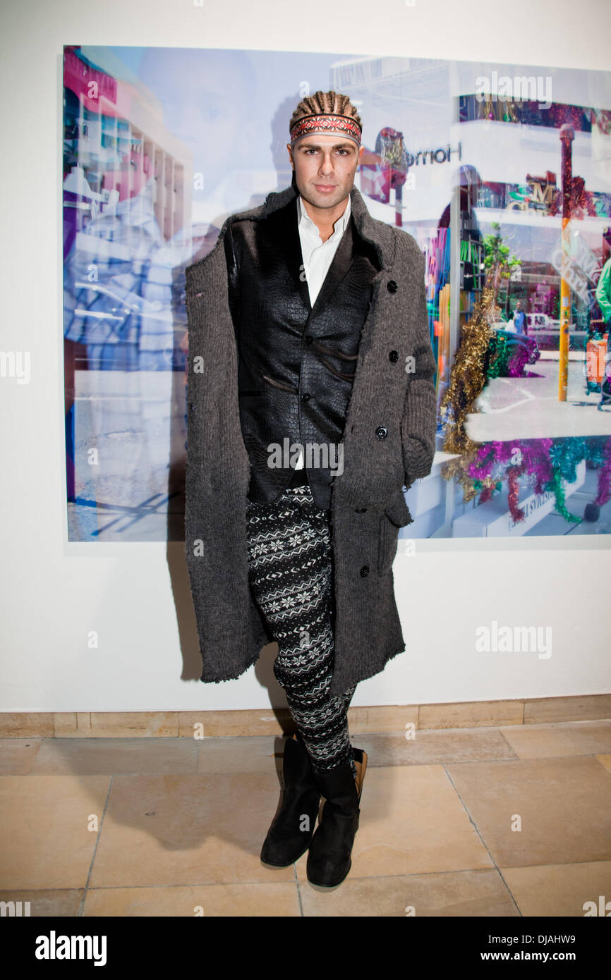 Andre Bochers at the opening of the photo exhibition "Dialog der ...