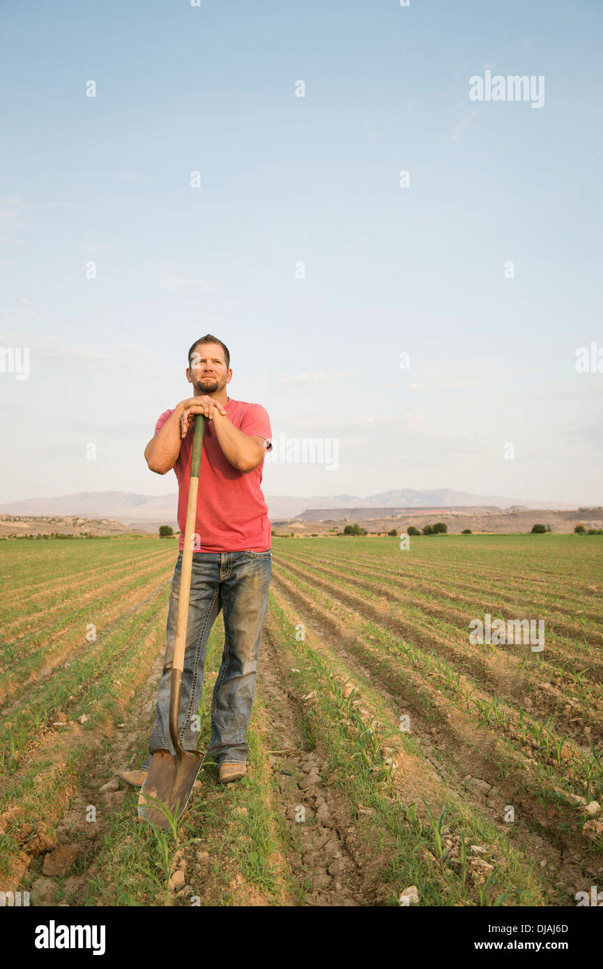 Farmer working shovel in hi-res stock photography and images - Alamy