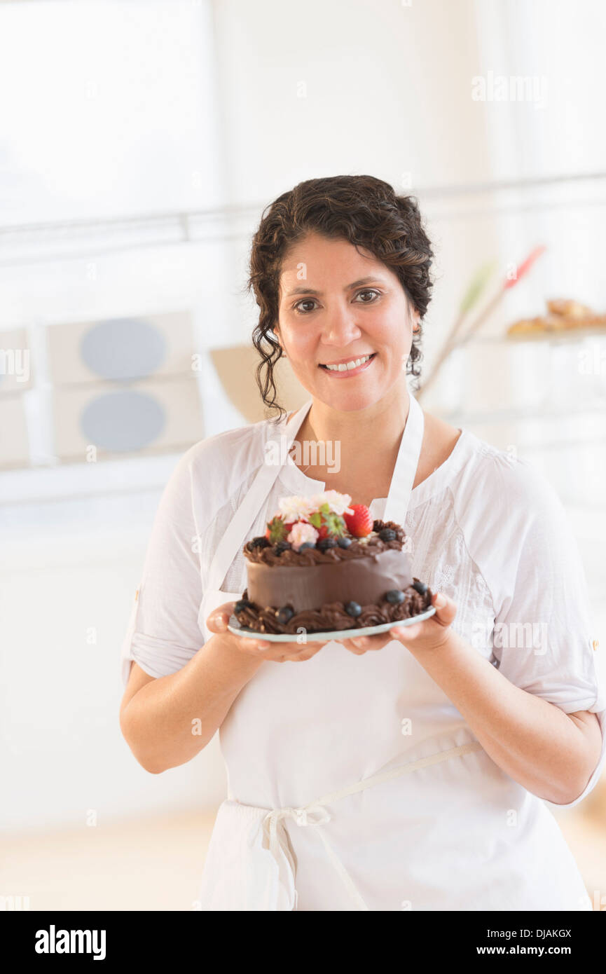 Cake and baker hi-res stock photography and images - Alamy