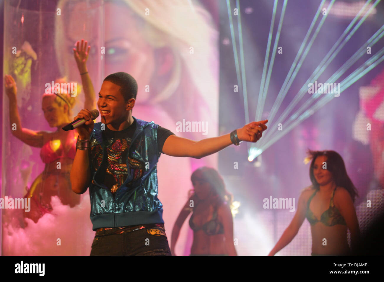 Jesse Ritch on German RTL TV show 'Deutschland sucht den Superstar ...