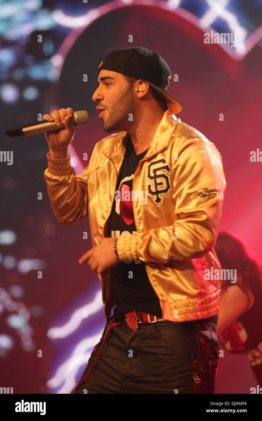 Hamed Anousheh on German RTL TV show 'Deutschland sucht den Superstar ...