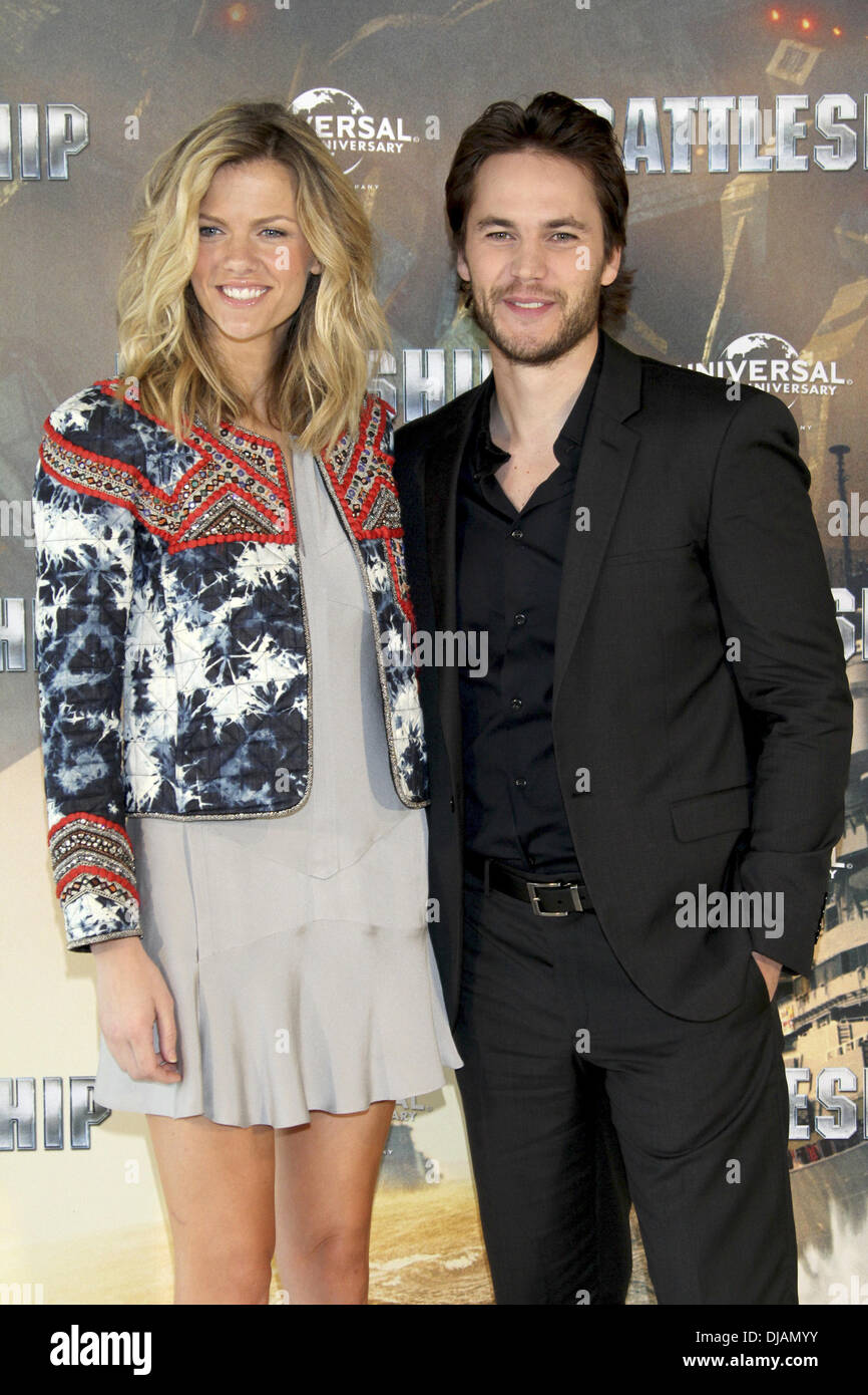 Taylor Kitsch Dating