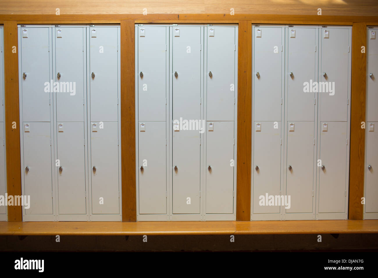White lockers hi-res stock photography and images - Alamy