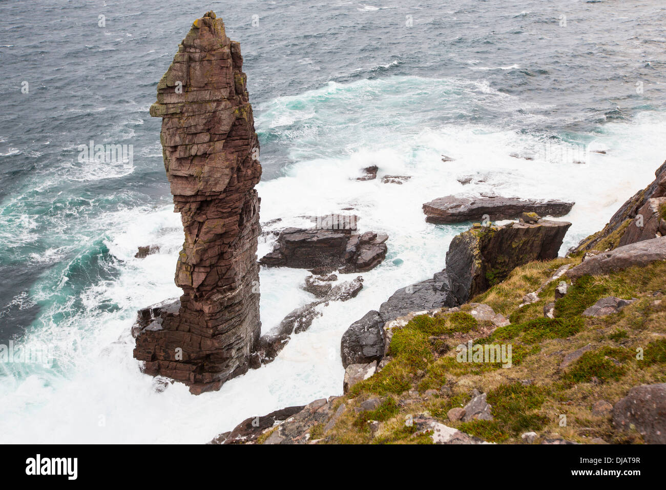 Old man of stoer sea stack hi-res stock photography and images - Alamy