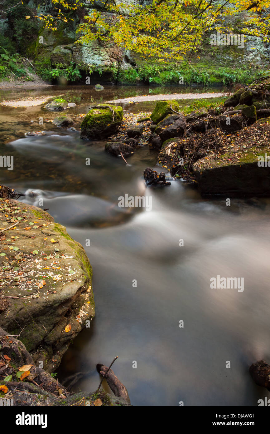Water flowing in rapids close hi-res stock photography and images - Alamy