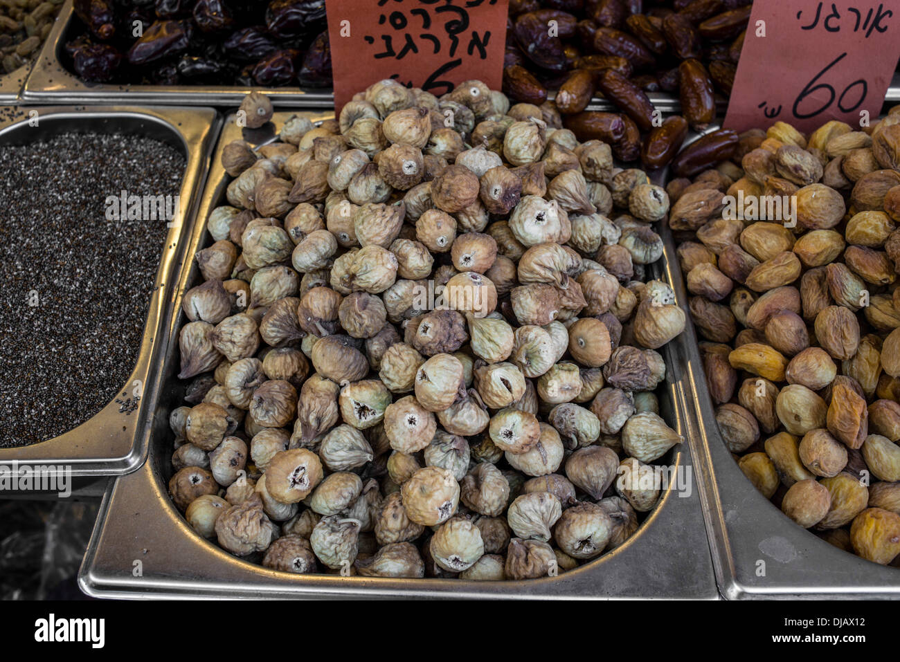 Persian dried fruit hi-res stock photography and images - Alamy
